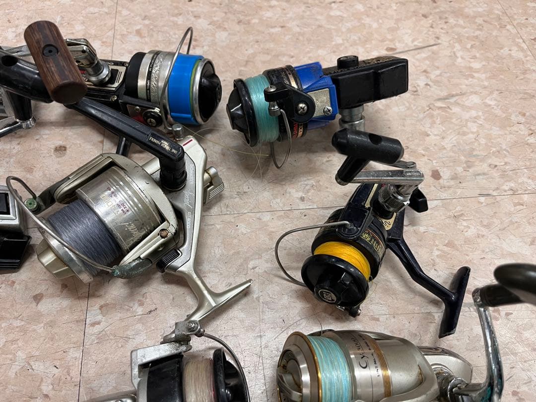 27個ジャンクリール　SHIMANO DAIWA などまとめ売り