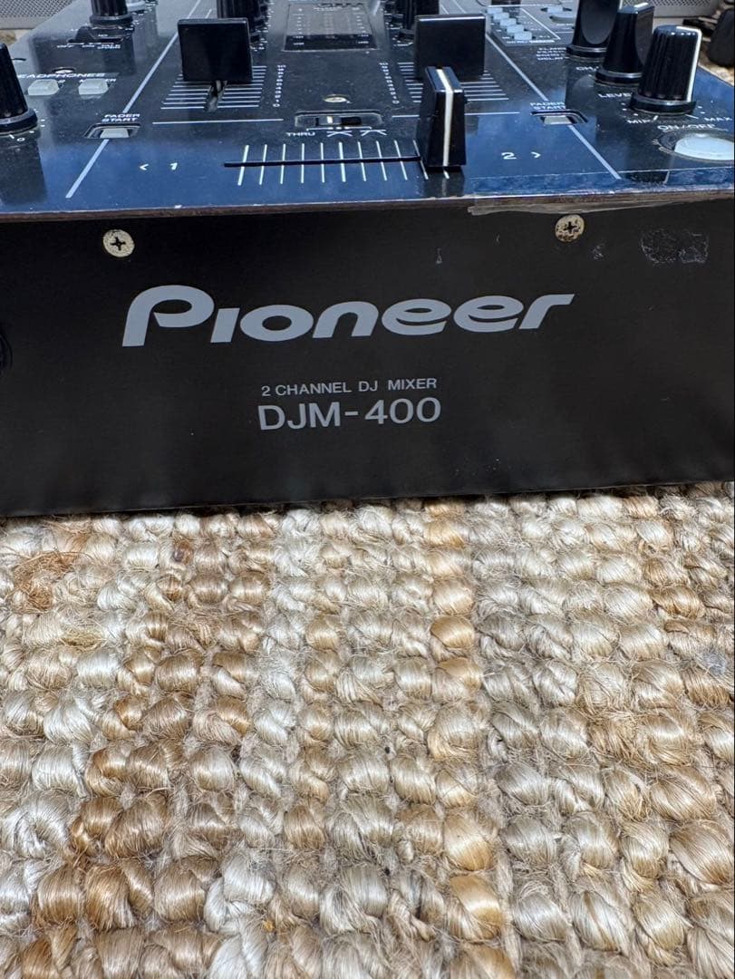 エフェクト搭載　PIONEER DJM-400
