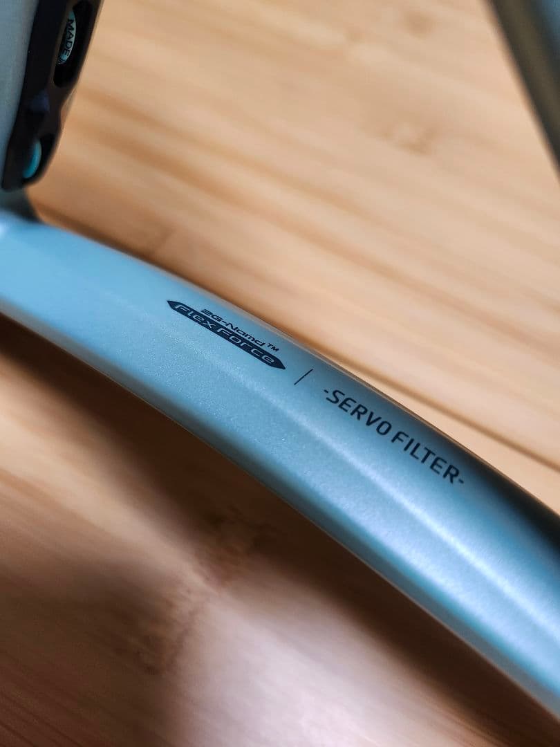 【美品】YONEX PERCEPT 100 G2 テニスラケット　ケース有り