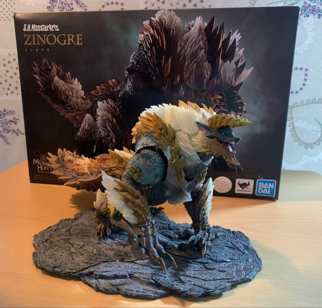ジンオウガ フィギュア S.H.MonsterArts Zinogre