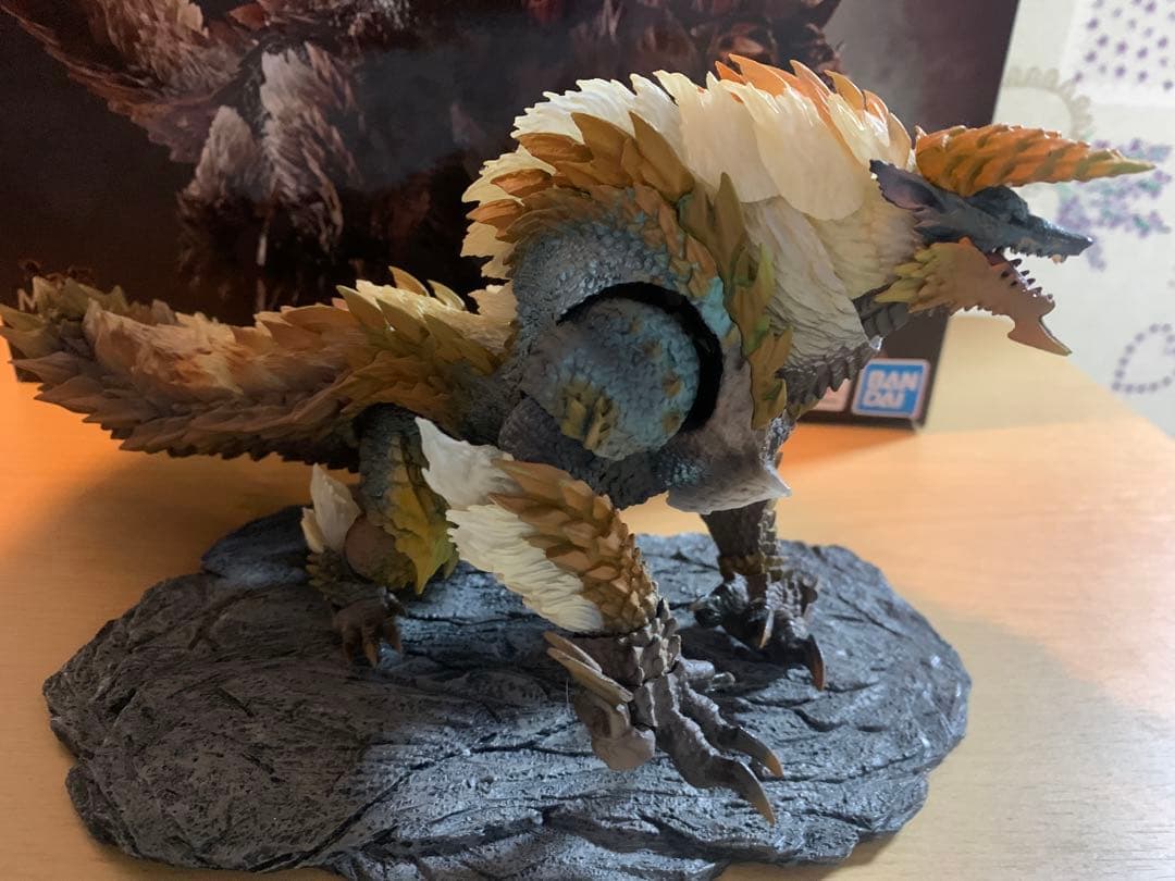 ジンオウガ フィギュア S.H.MonsterArts Zinogre