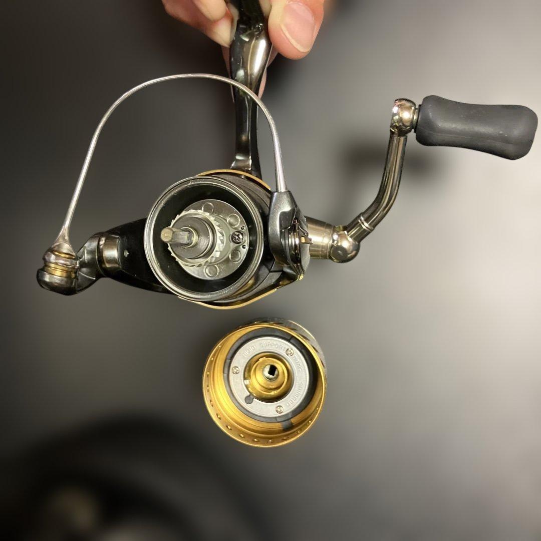 SHIMANO シマノ 04 STELLA ステラ 2000S スピニングリール