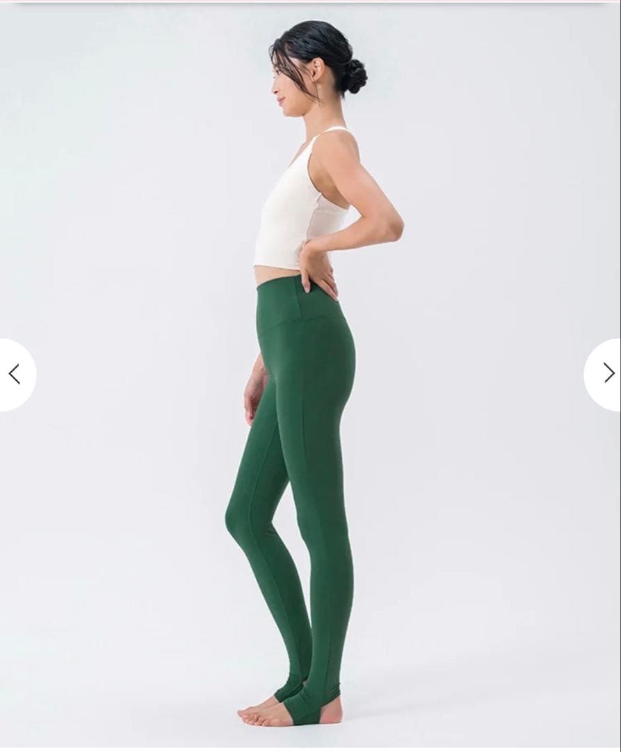 SUKALAラバ 2026 福袋 4点セットヨガウェア　ヨガマット バームなし