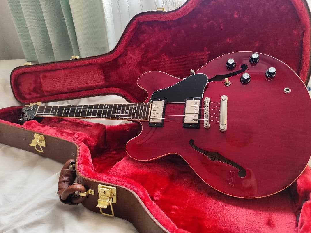 ギター Gibson ES-335 Sixties Cherry