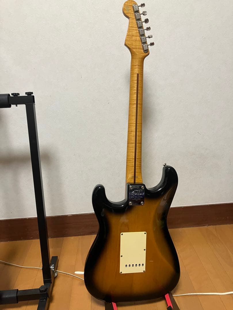 ストラトキャスター　Fender Japan 40周年記念モデル フジゲン製