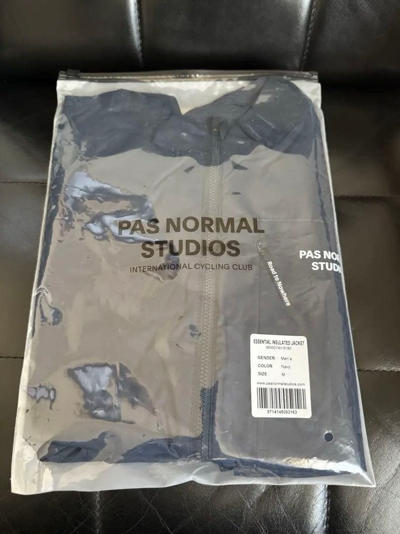 PAS NORMAL STUDIOS ネイビー ウインドブレーカー
