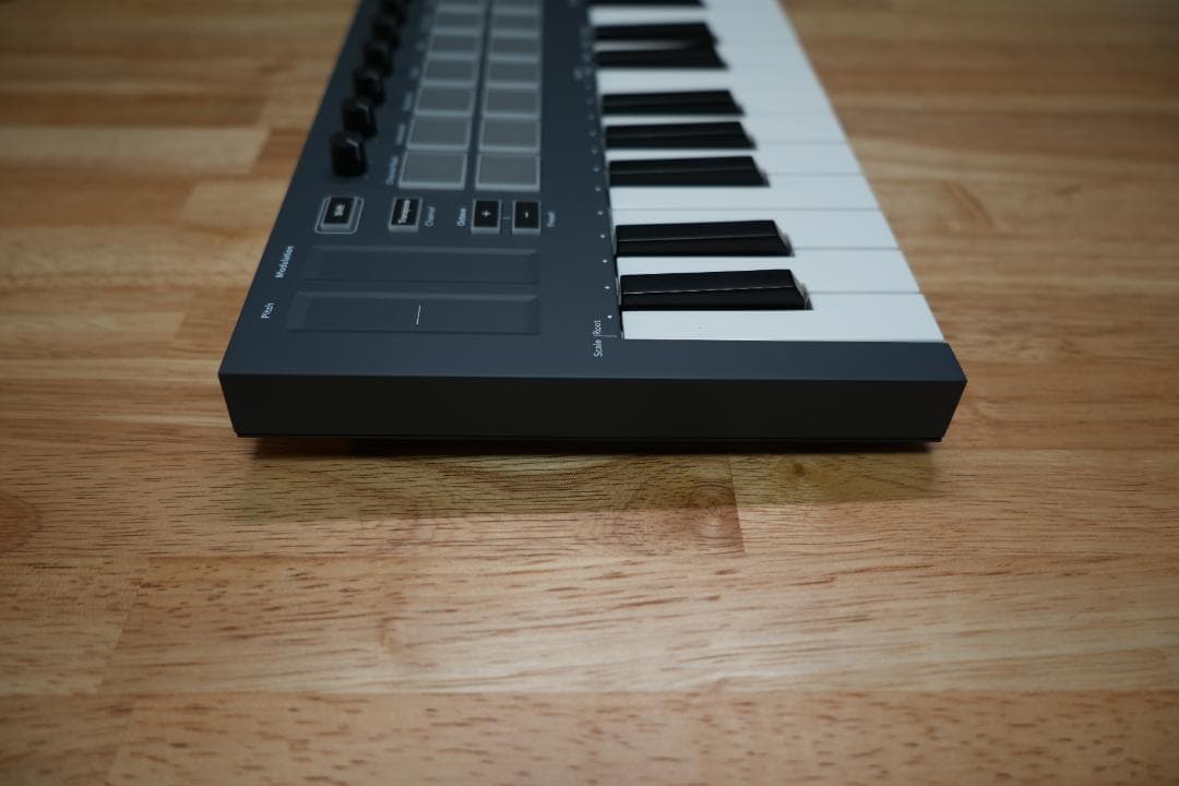 NOVATION　FLkey Mini