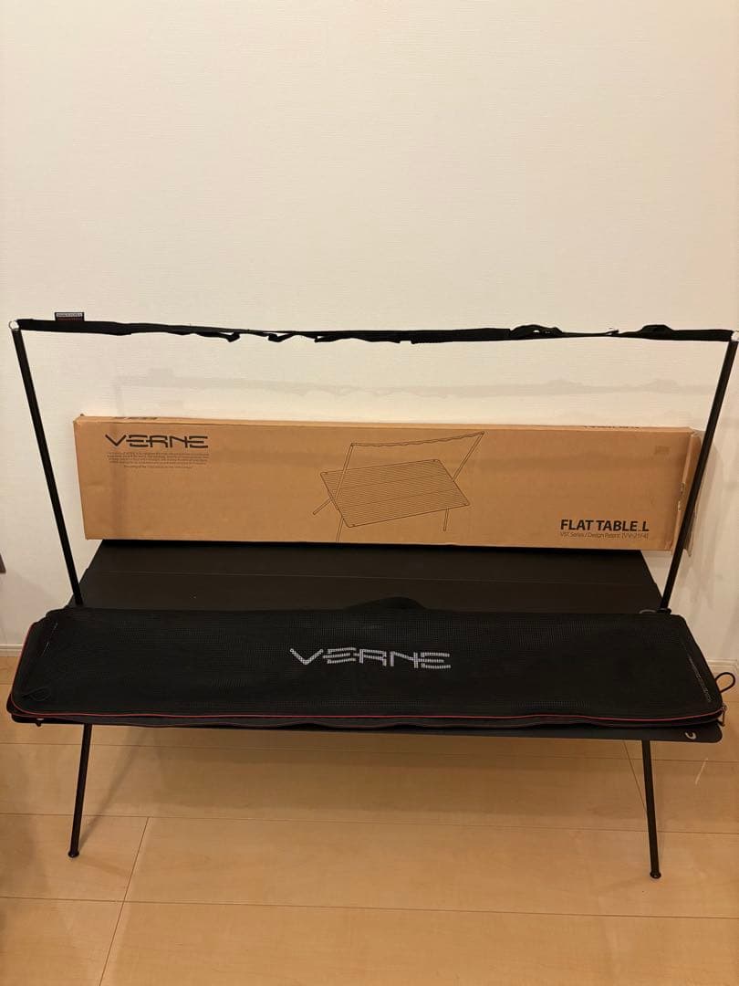 VERNE FLAT TABLE L ブラック　ベルン　フラットテーブル
