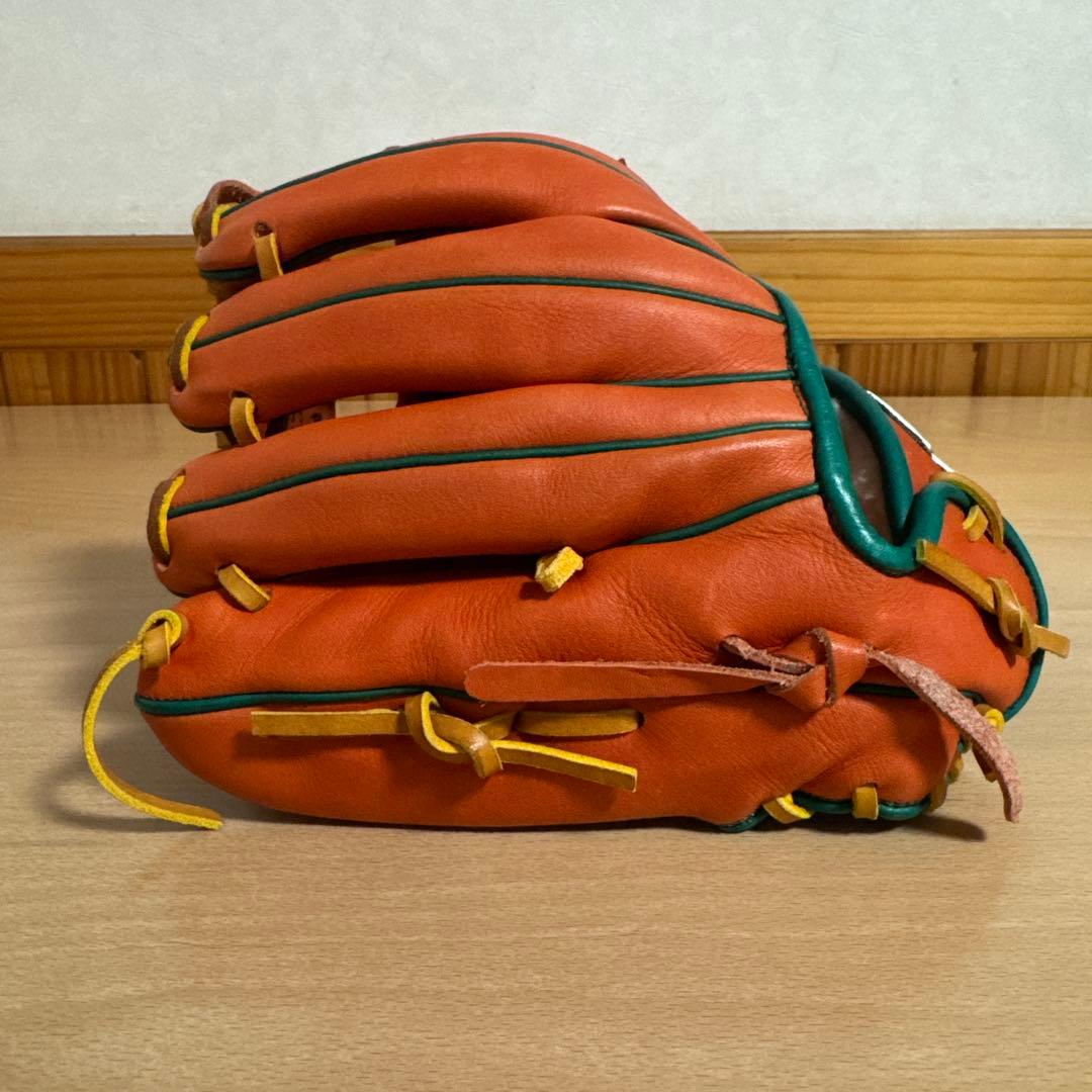 slugger オーダーグラブ　亀澤恭平モデル