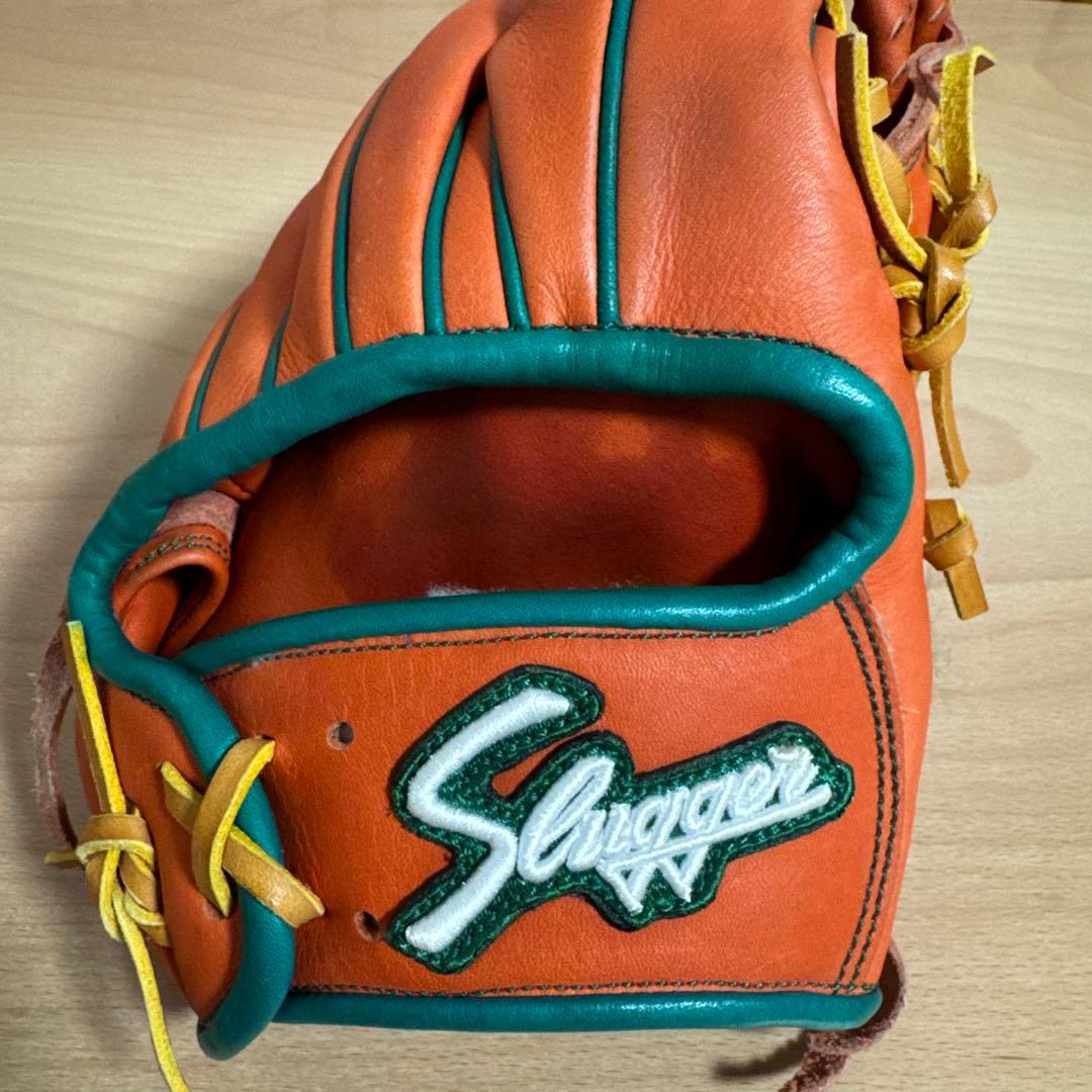 slugger オーダーグラブ　亀澤恭平モデル