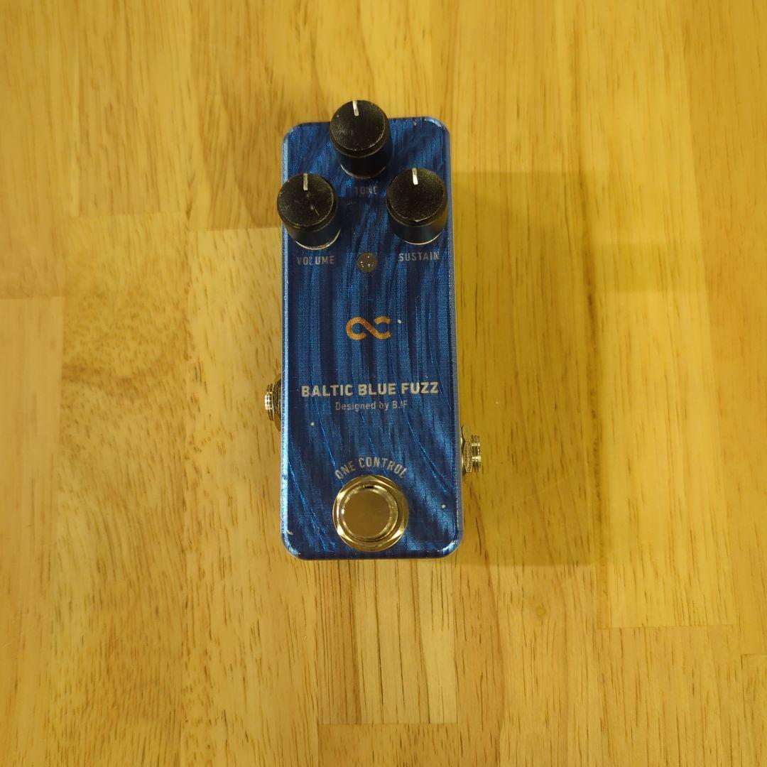 One Control Baltic Blue Fuzz ギターエフェクター