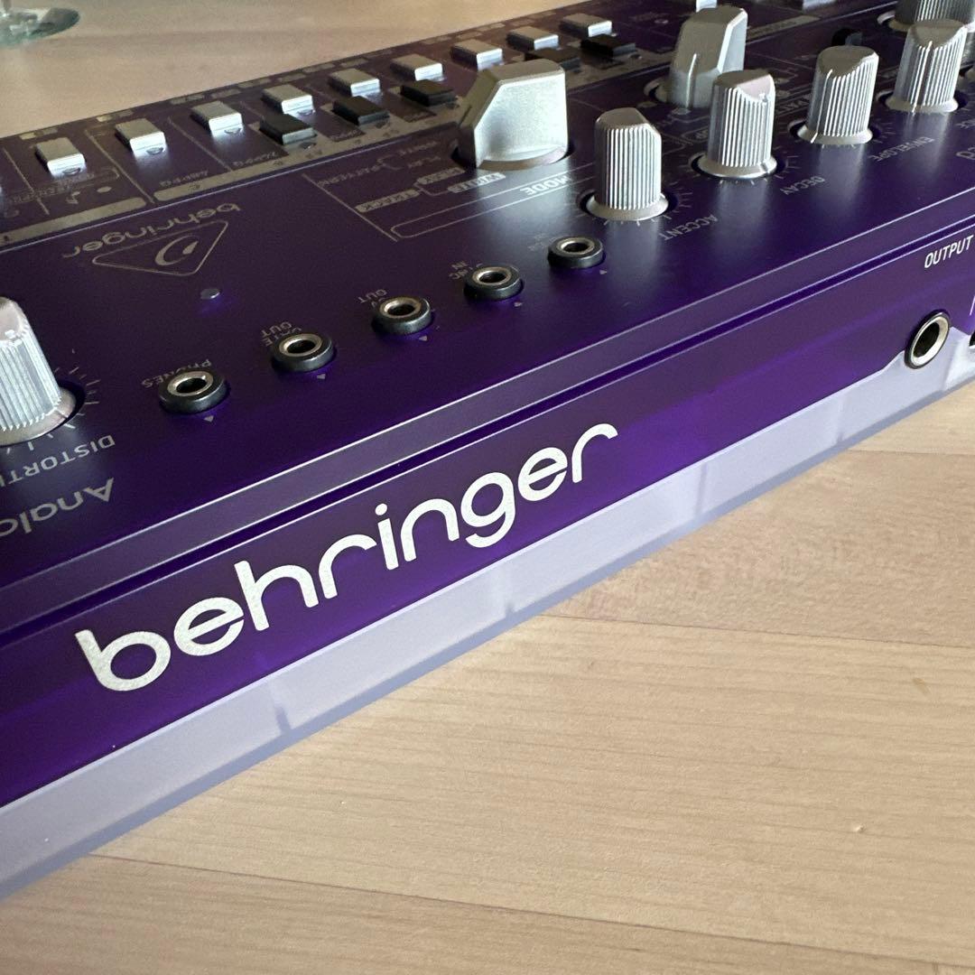 BEHRINGER TD-3 GP アナログシンセサイザー