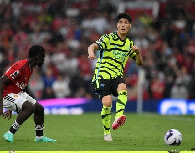 アーセナル　冨安健洋　オーセンティック アウェイ（M）2023-24