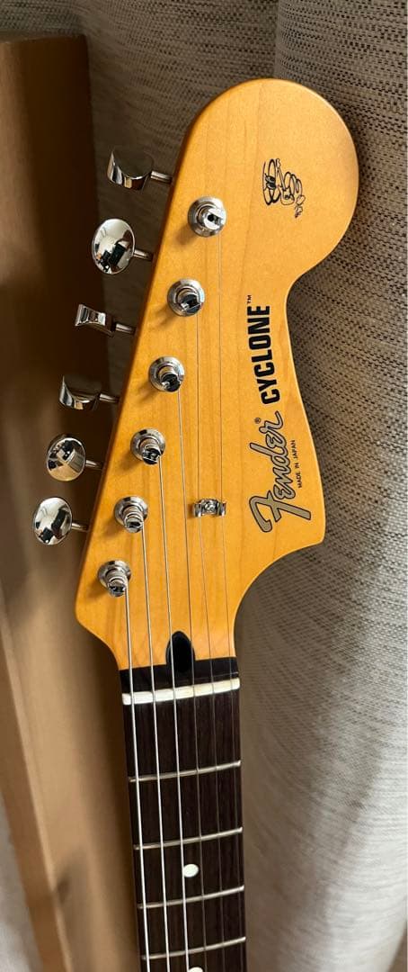 ギター Fender Made in Japan Limited Cyclone