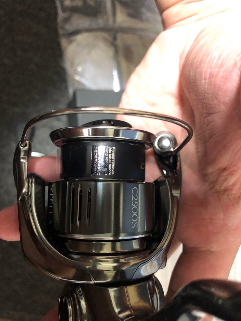 SHIMANO 22ステラC2500S スピニングリール