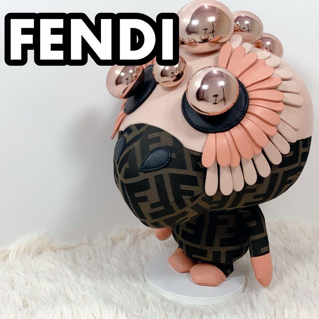 【希少】FENDI スペースモンキー 非売品 ディスプレイ ズッカ柄 ぬいぐるみ
