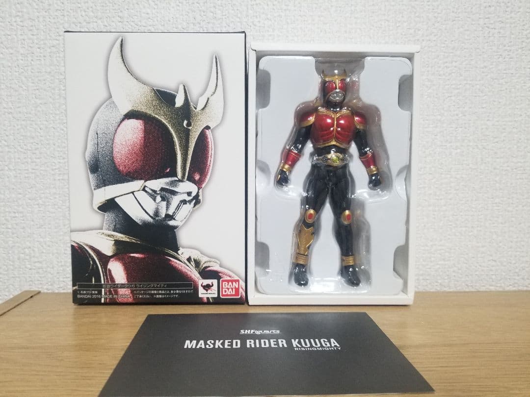 仮面ライダークウガ　真骨彫　ライジングマイティフォーム