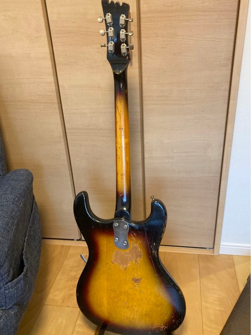 Mosrite1965年製The Ventures Model（ピックアップ交換