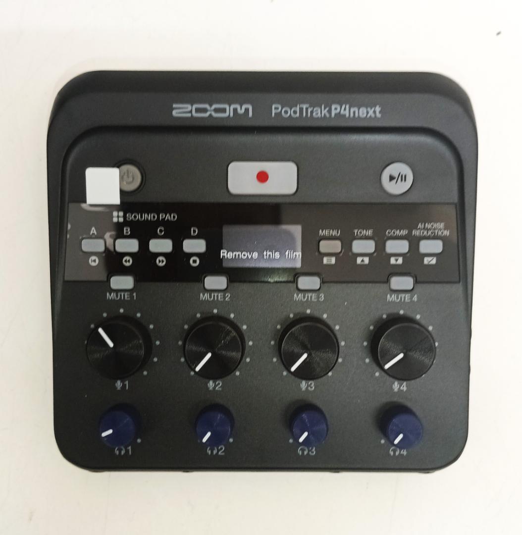 ZOOM PodTrak P4next ポッドキャスト用レコーダー