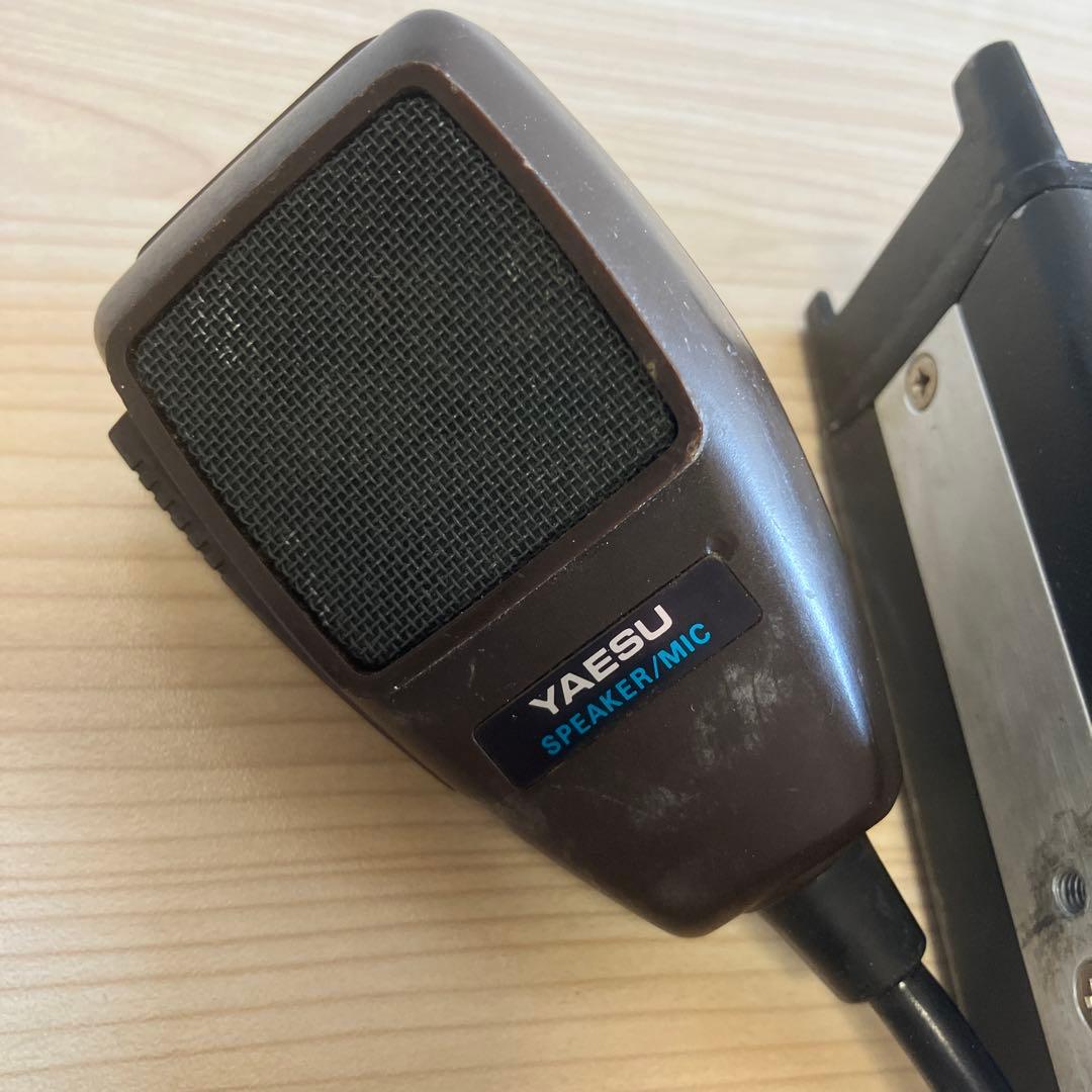 YAESU FT-230 FMトランシーバー