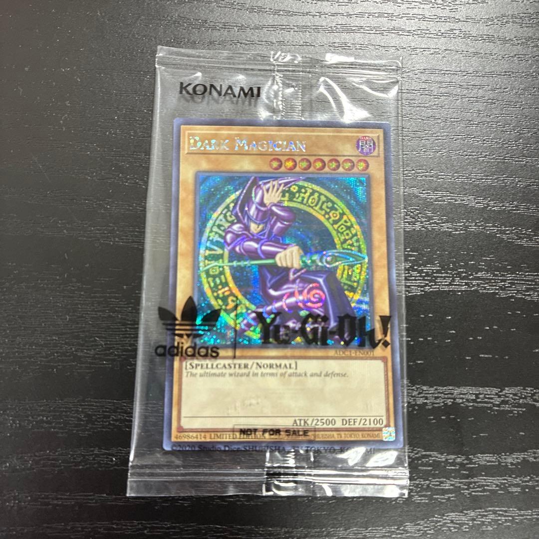 遊戯王　ブラックマジシャン　DARKMAGICIAN シークレットレア1枚