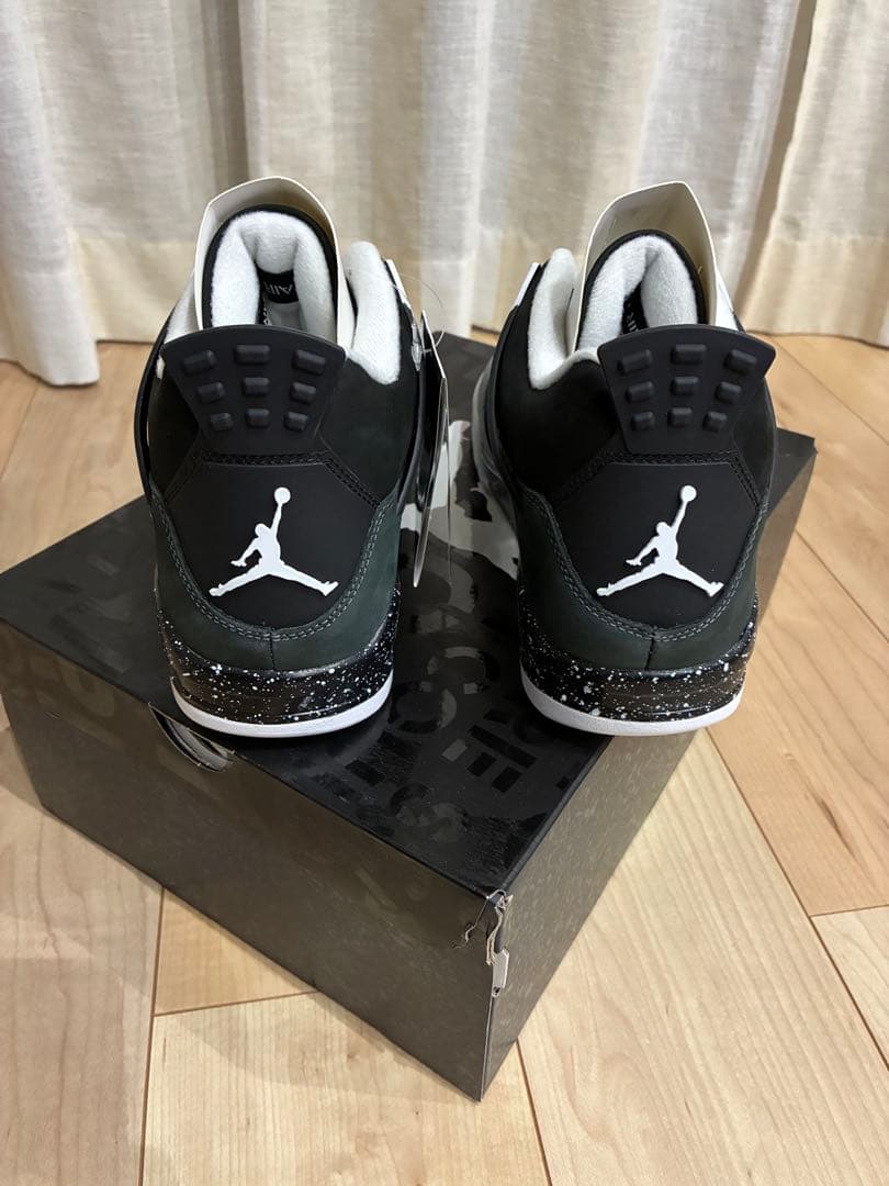 シューズ(男性用) Air Jordan 4 Retro Fear 28cm