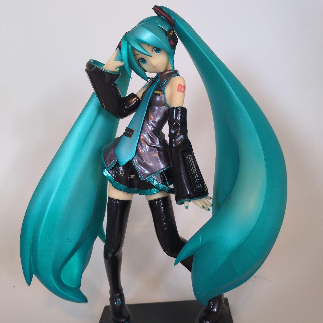 モエコレPLUS No.03 初音ミク 1/6 PVC塗装済み完成品フィギュア