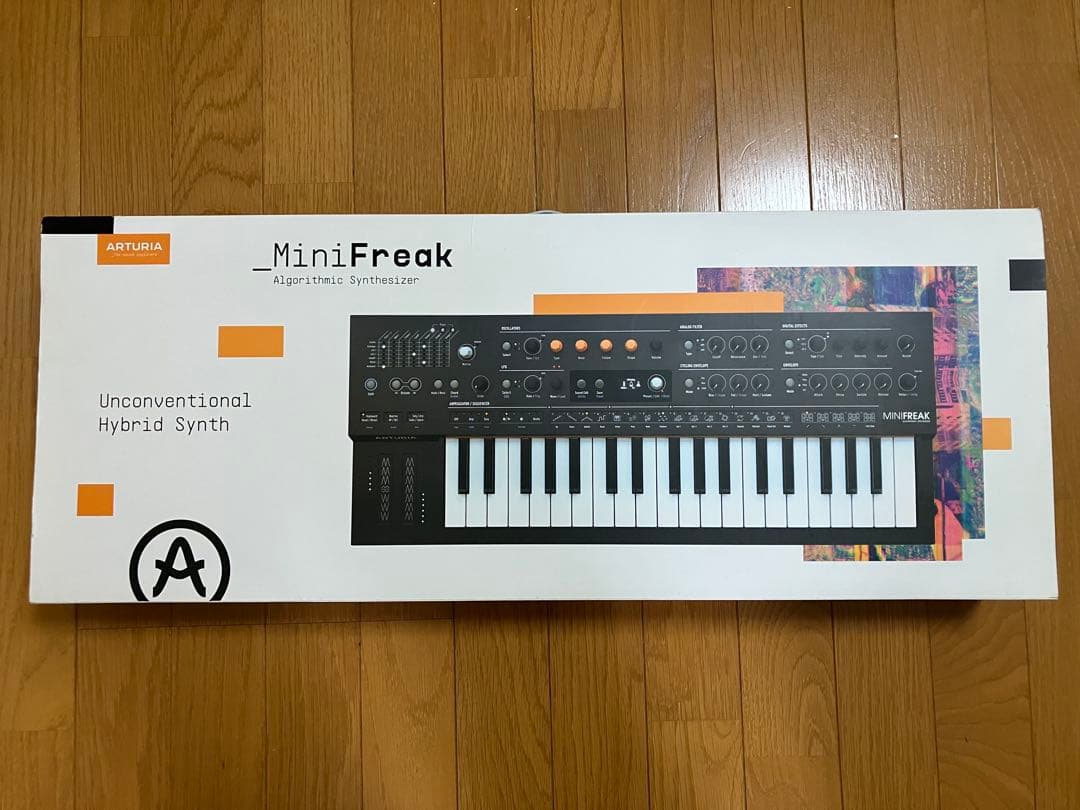 鍵盤楽器 ARTURIA MINIFREAK