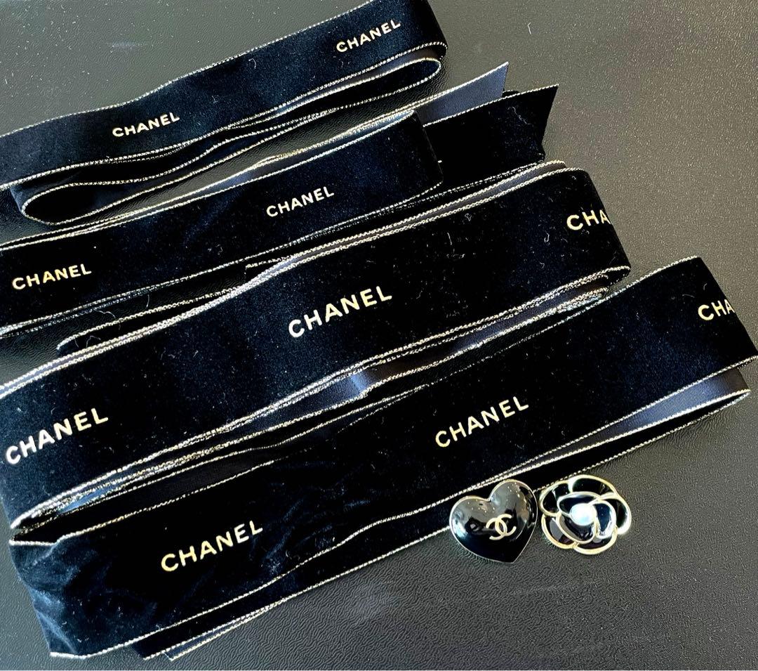 CHANEL シャネル　2023クリスマス　ラッピング　チャーム
