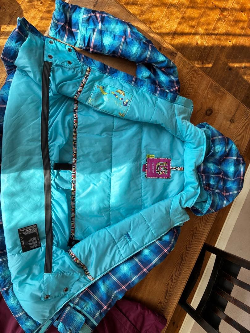 Burton スノーボードウェア　上下セット サイズM 136〜147