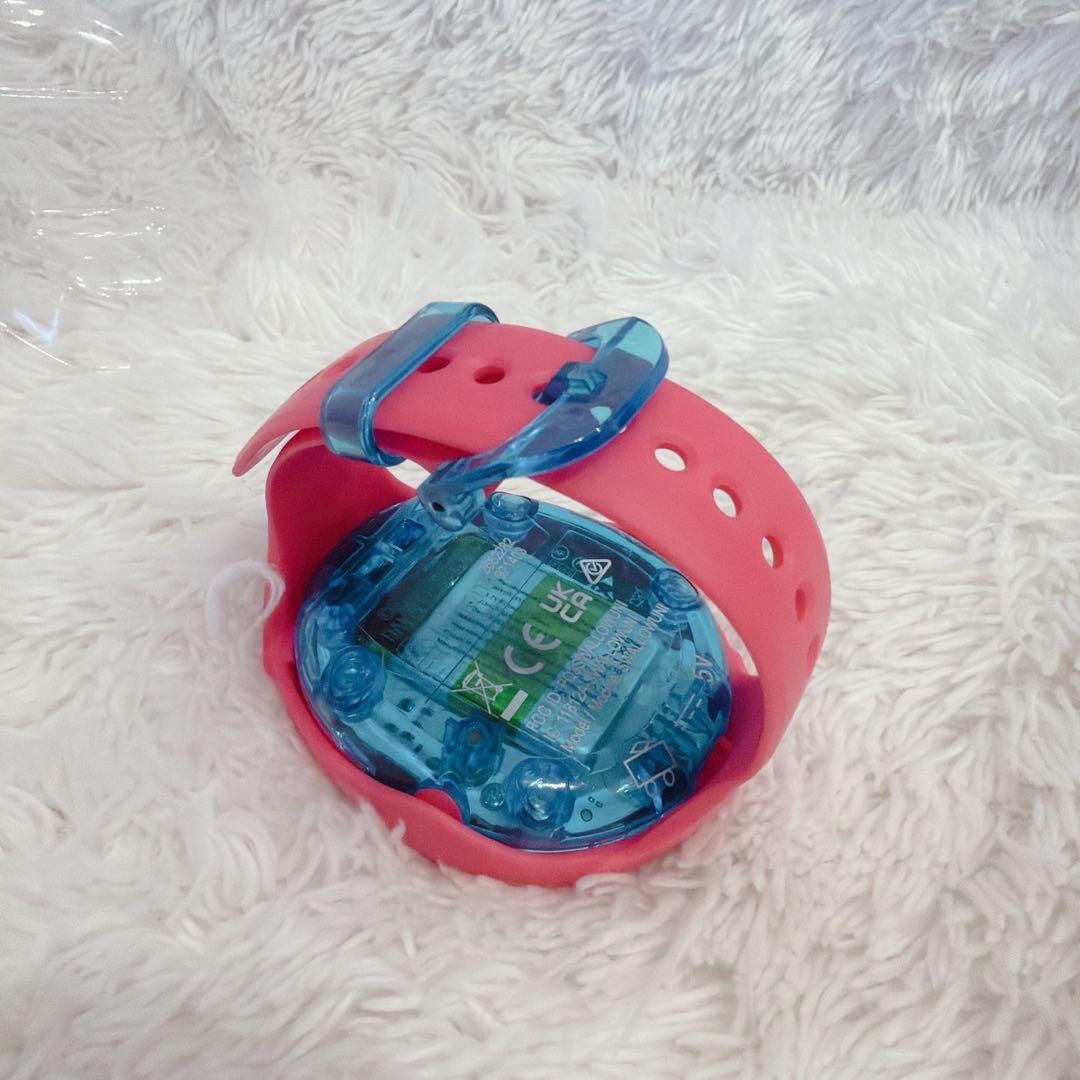 Tamagotchi Uni ピンク　本体 箱あり　BANDAI たまごっちユニ