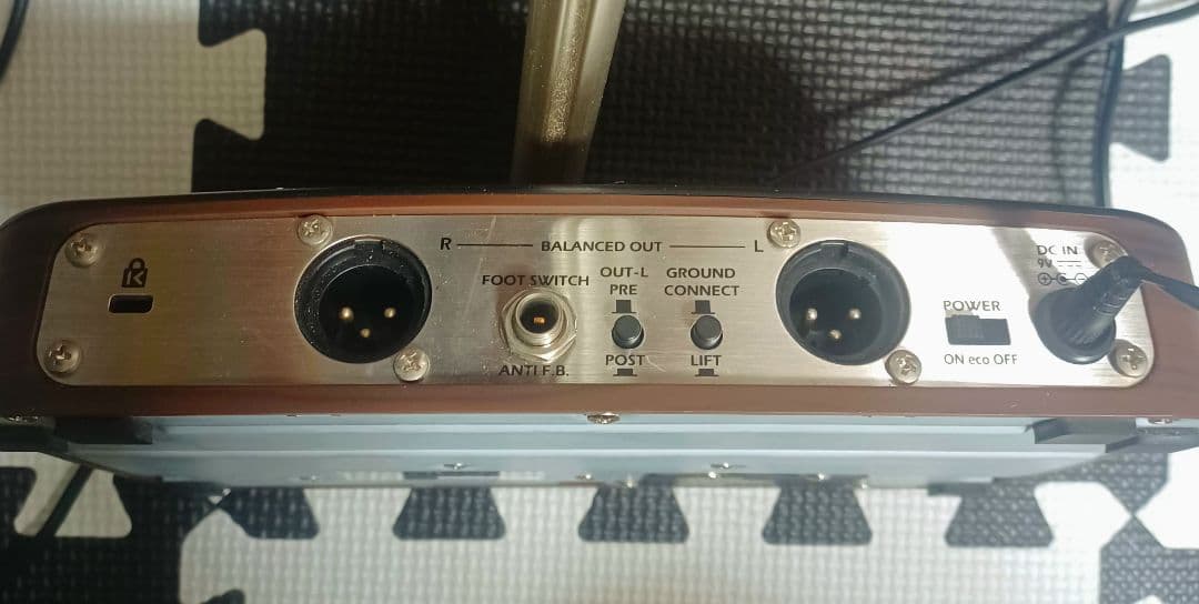 ZOOM AC-3 CREATORアコースティックギター用エフェクター