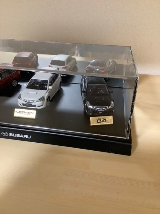 新品非売品　SUBARU　スバルレガシィ　1/43スケールのミニカー