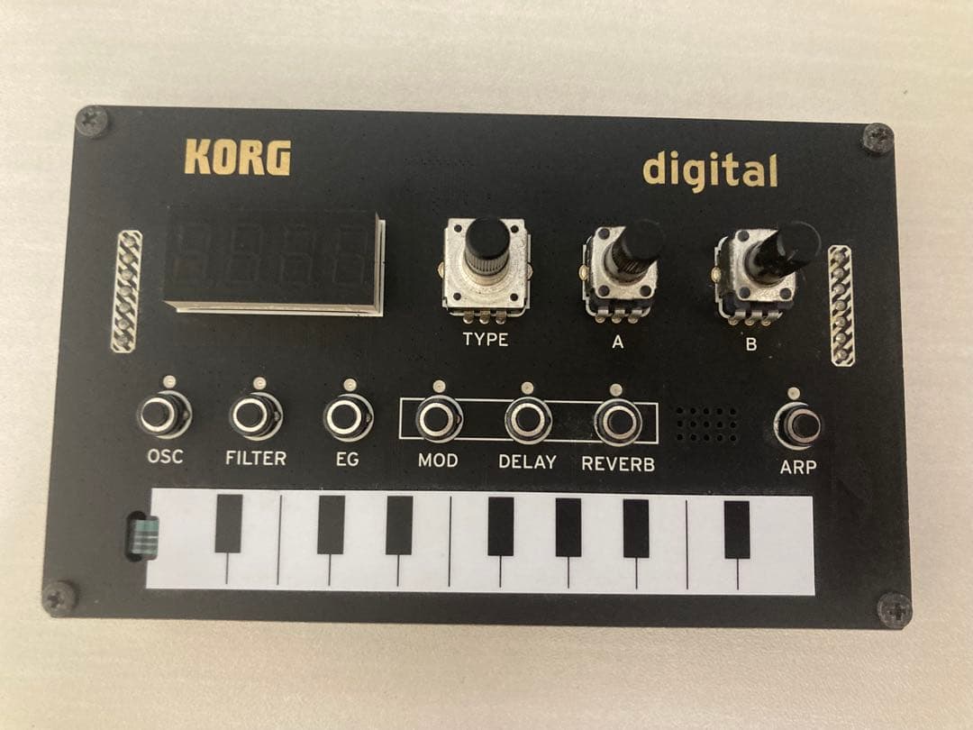 KORG NTS-1 DIGITAL シンセサイザー