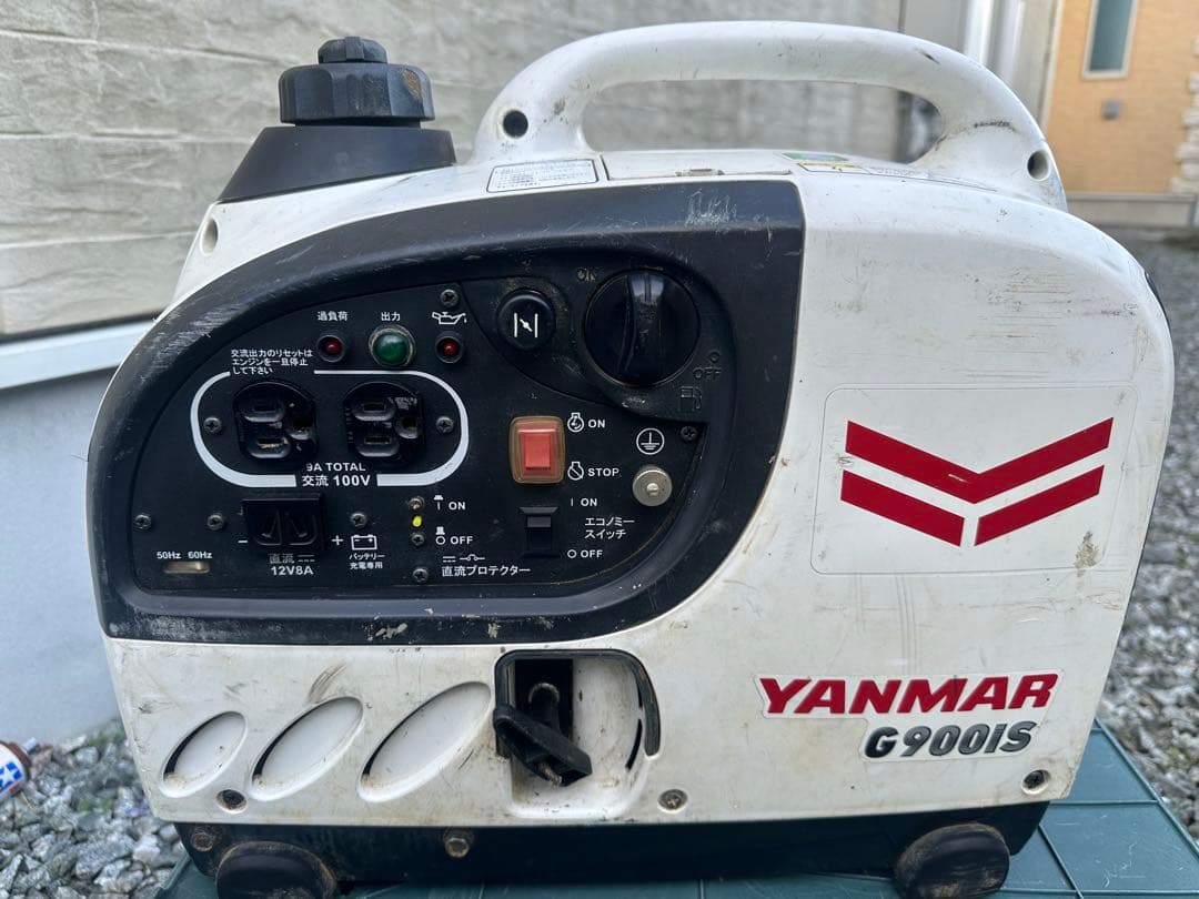 【中古】YANMAR G900IS ポータブル発電機 900W