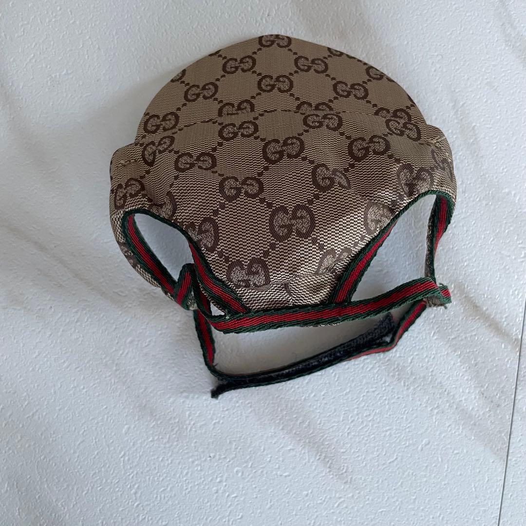 ✨正規品✨グッチ表記タグ付　GUCCI ペット用　キャップ　サンバイザー　犬　猫