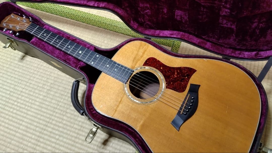 97年製 Taylor 710 セミヴィンテージ Fishmanピエゾ