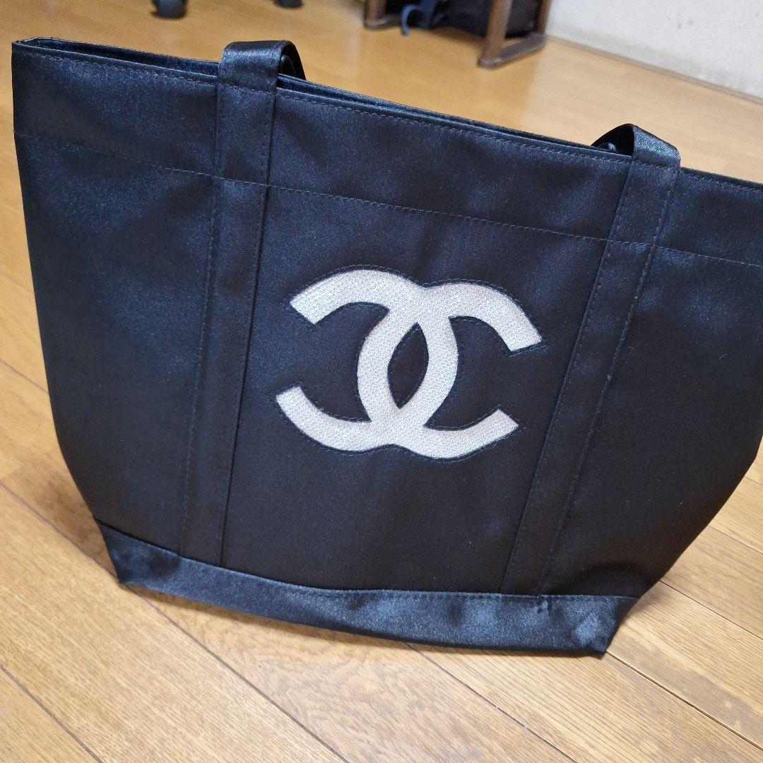 ☆CHANEL ノベルティ 大きめトートバッグ☆