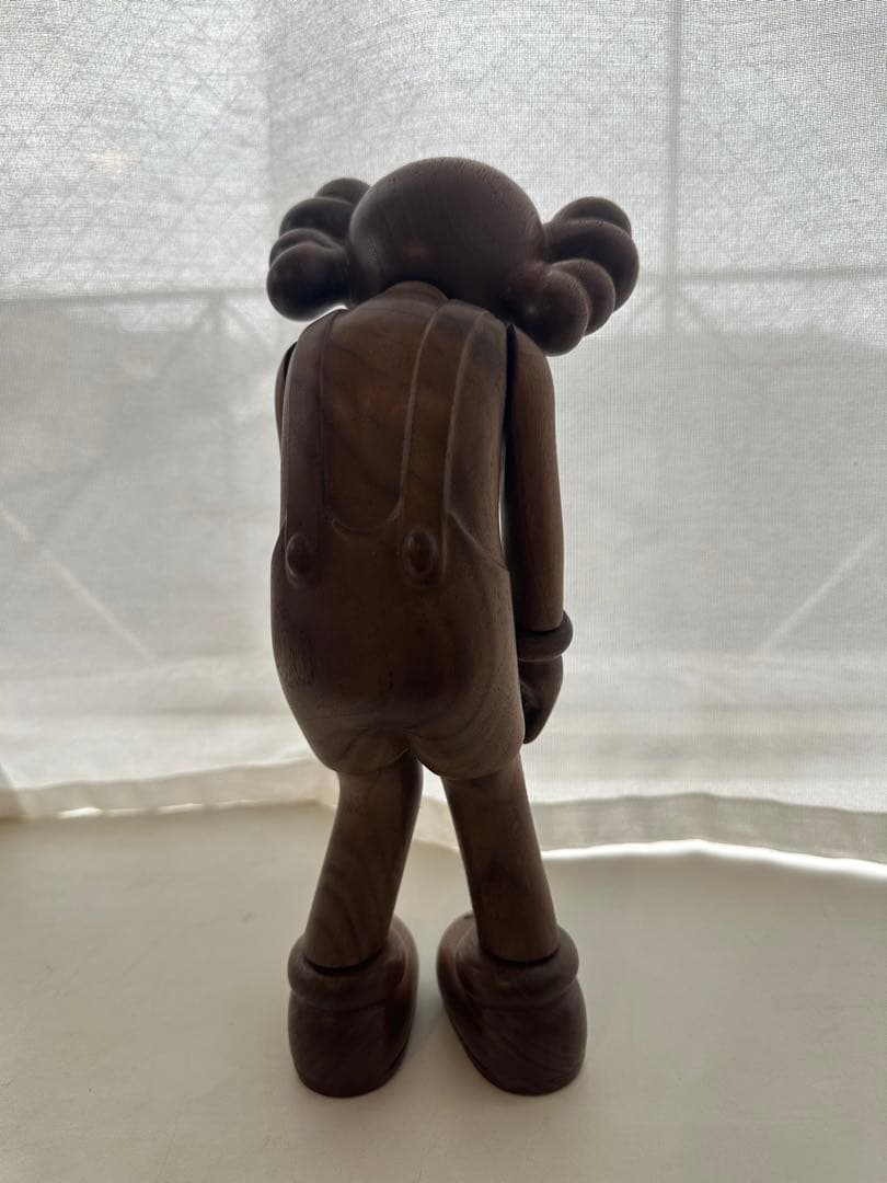 kaws small lie KAWS SMALL LIE WOOD カウズ