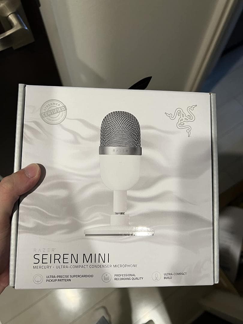 Razer レイザー Seiren V3 Mini White コンデンサーpo