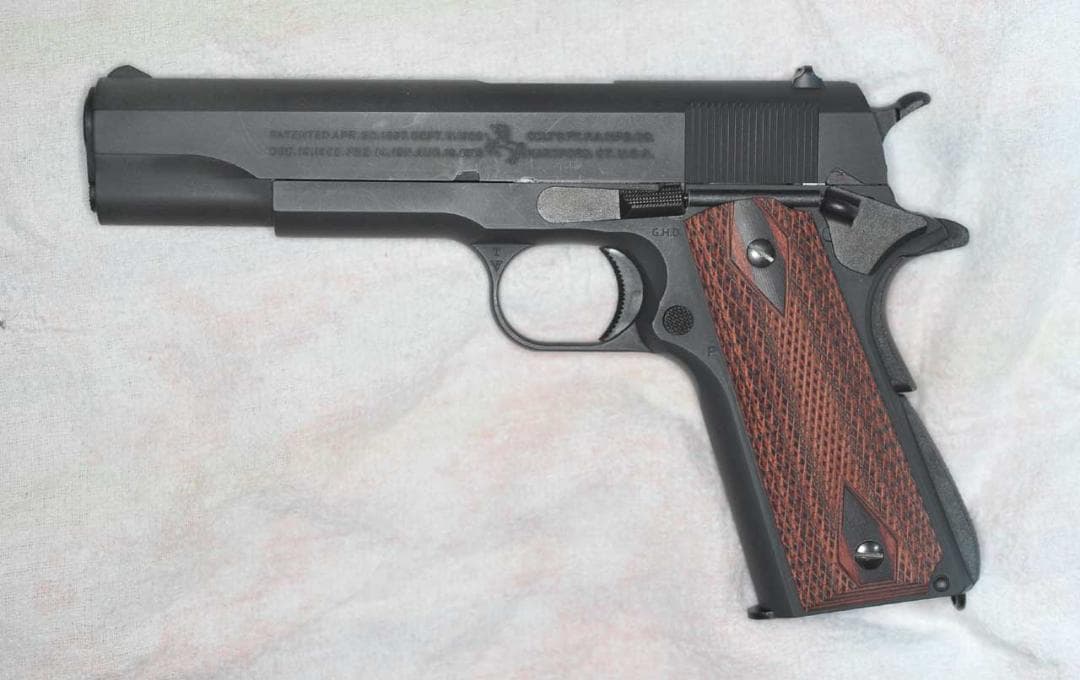 東京マルイ M1911A1 ガバメント 木製グリップ USED品 ケース付き