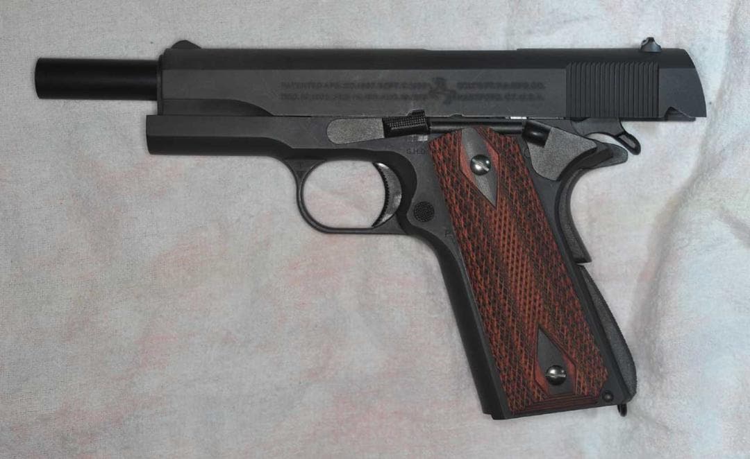 東京マルイ M1911A1 ガバメント 木製グリップ USED品 ケース付き