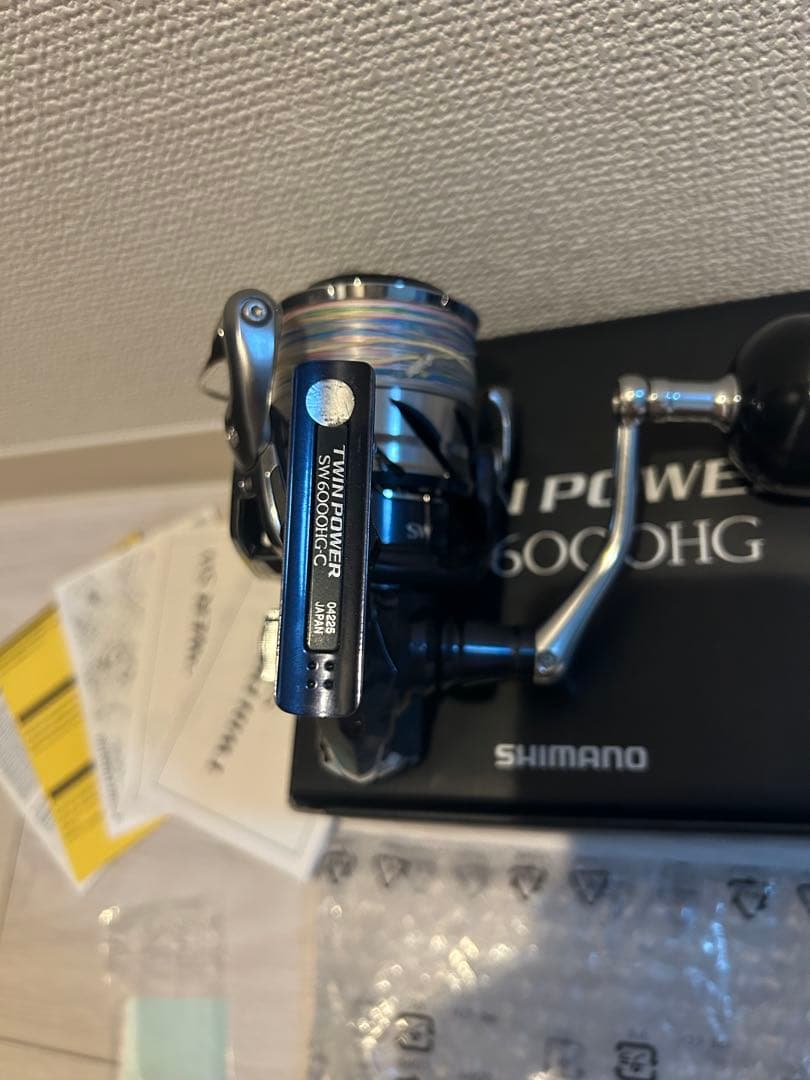 SHIMANO TWIN POWER SW 6000HG リール