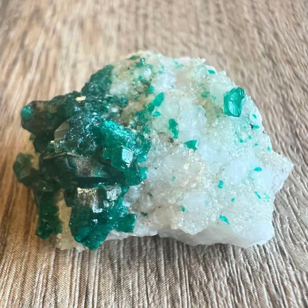 ダイオプテーズ ウィレマイト 鉱物 標本 原石