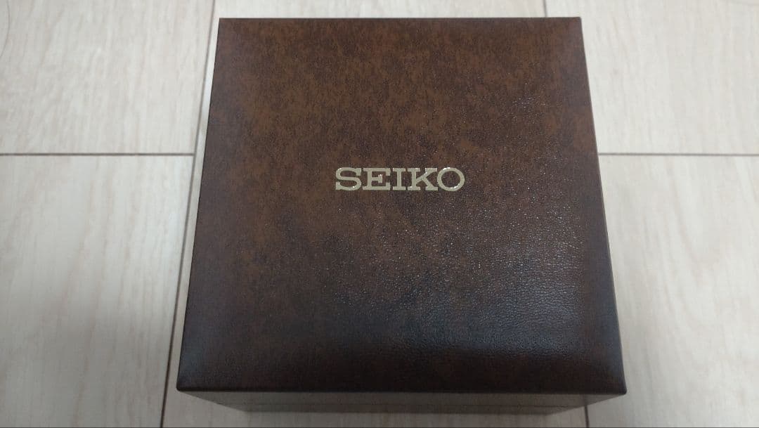 ジョジョの奇妙な冒険 ブチャラティモデル腕時計　SEIKO 5 SPORTS