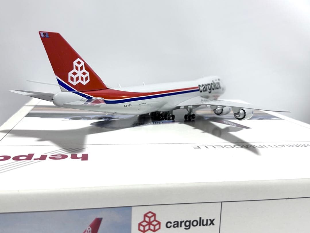 航空機・ヘリコプター herpa 1/200 B747-8F cargolux