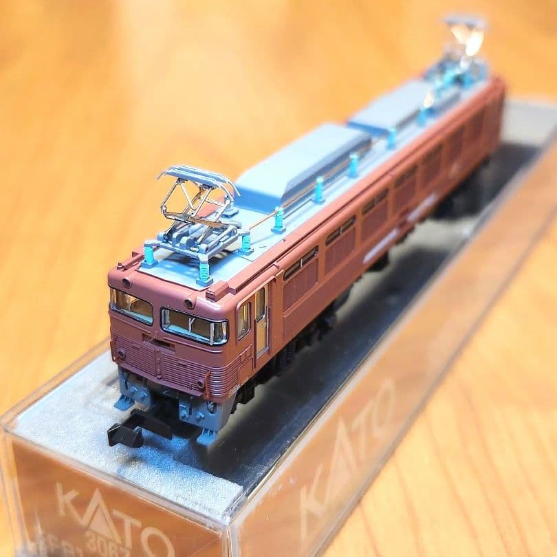 【未使用・美品】KATO EF81 300 JR貨物更新車(ローズピンク)タイプ