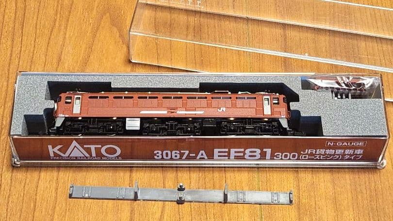 【未使用・美品】KATO EF81 300 JR貨物更新車(ローズピンク)タイプ