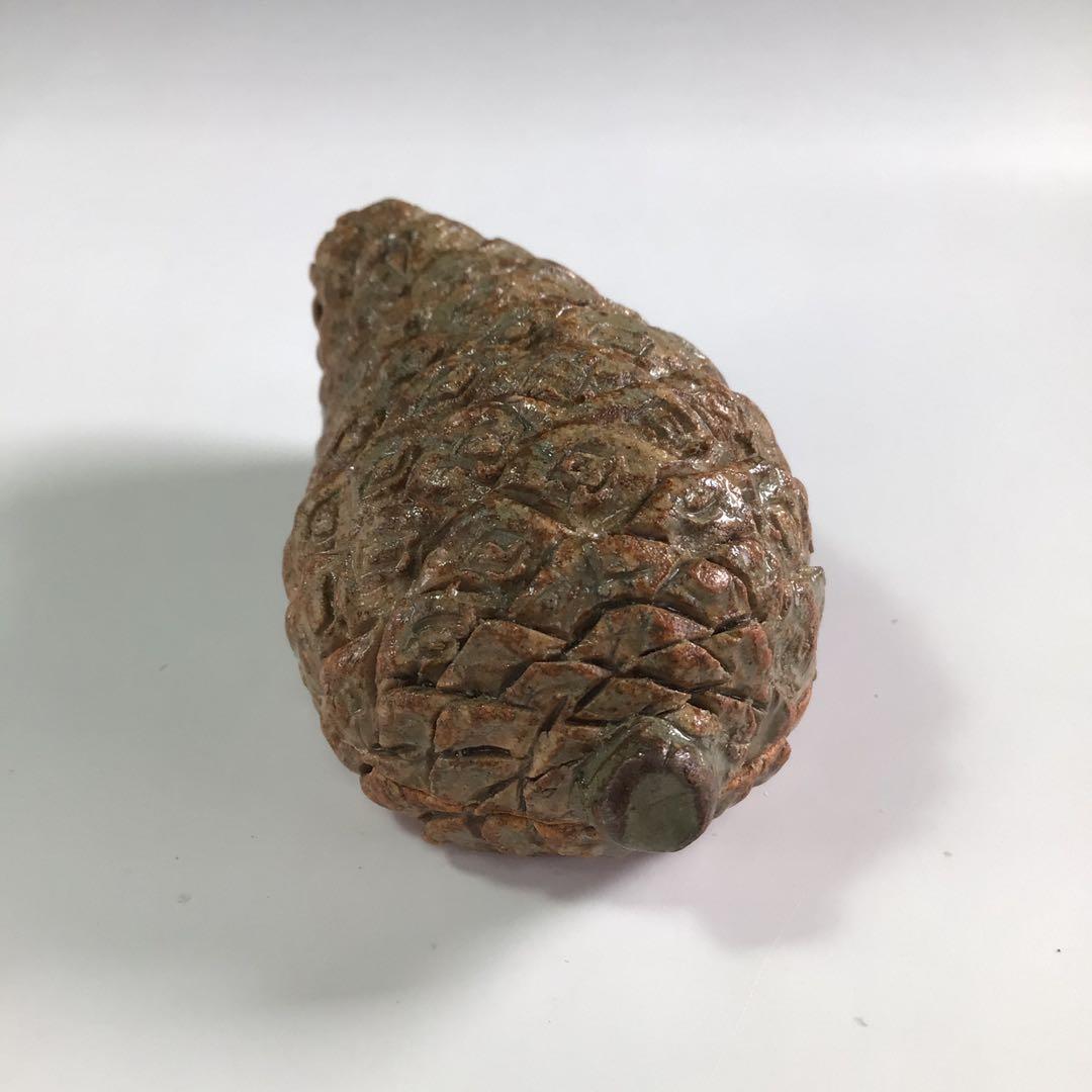 Ｒ６００　松笠香合　『出雲焼』『十一代　長岡空権造』『堀内宗完　兼中斎　箱書』