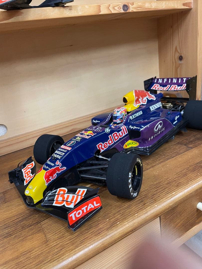 ラジコン　F1 ボディー　レッドブル　RED BULL プロトフォームF103